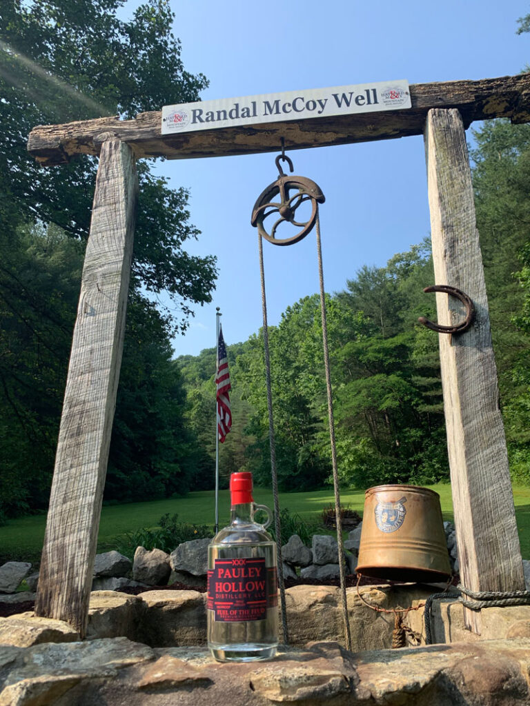 Hatfields and McCoys Feud Tour - TourPikeCounty.com